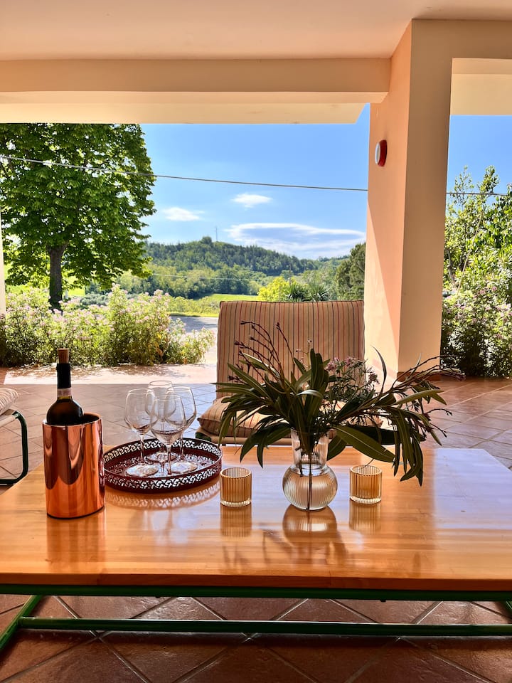 Tranquil 5-bedroom Villa In Civitella Del Tronto - Teramo