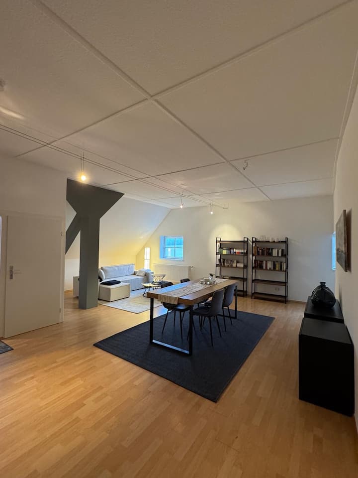 Erstklassige Wohnung - Burgwedel