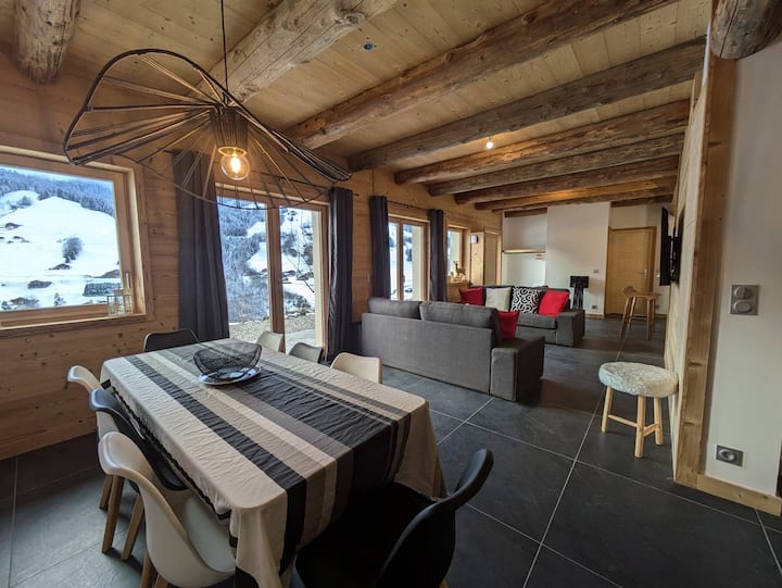 L'everest Lodge  Un Havre De Paix à Arêches-beauf - Hauteluce - Les Saisies