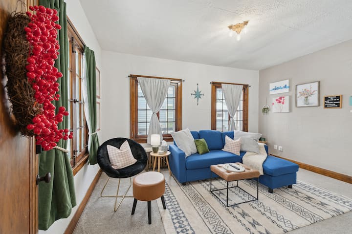 Cute & Cozy 1br Apartment In The Heart Of Uptown! - Holland, OH