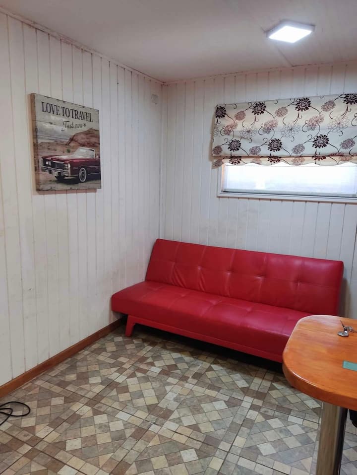 Beneficencia Cabañas Andrade. - Valdivia