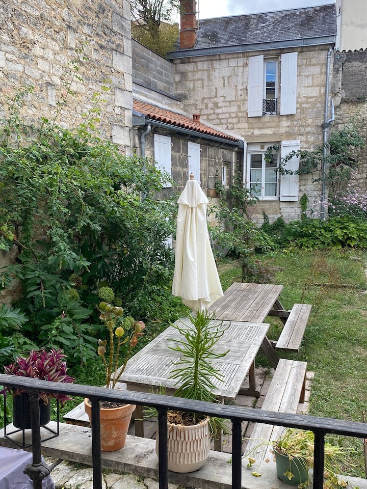 Maison Avec Jardin Au Cœur D'angoulême Pour La Bd! - Angoulême