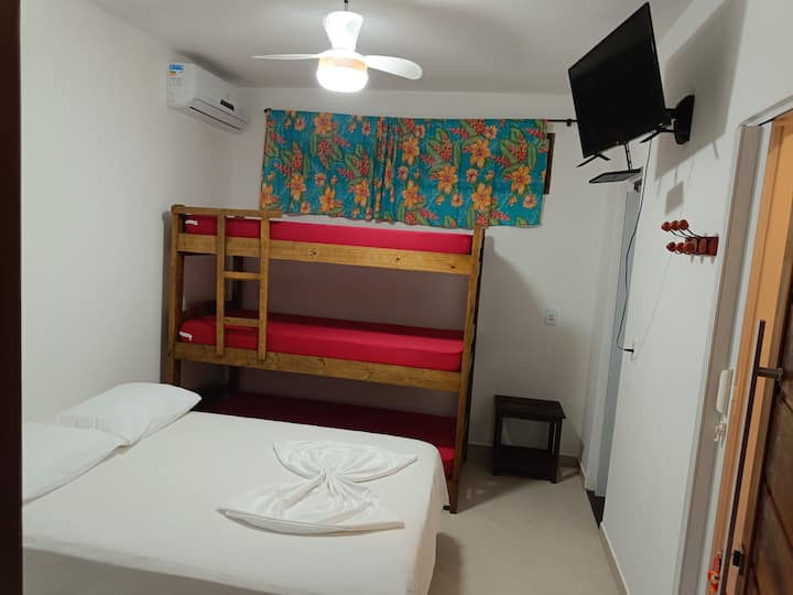 Kitnet Kamila  (2).
 Em Trindade-rj. - Trindade