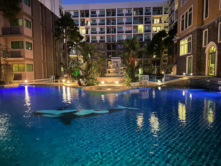 Arcadia Beach Continental - Pattaya