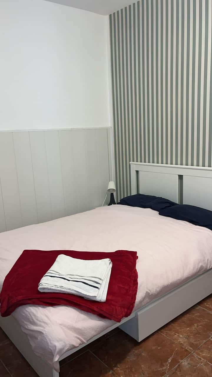 Alojamiento En Málaga. - Málaga