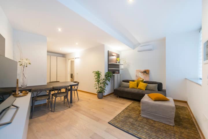 Luxury Apartment Milano, Metro M2 (5 Pax) - Aéroport de Milan Linate (LIN)