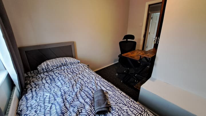 Single Room In Barking Fenia Estate - Dagenham