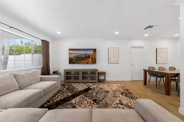 Home With Jacuzzi | Minutes To Disneyland - 波莫納