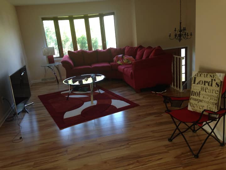 Home Away From Home! - Deep River Waterpark, Crown Point