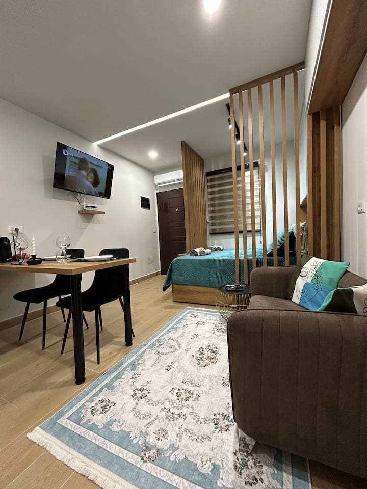 In’s Cozy Studio Apartment - Tirana