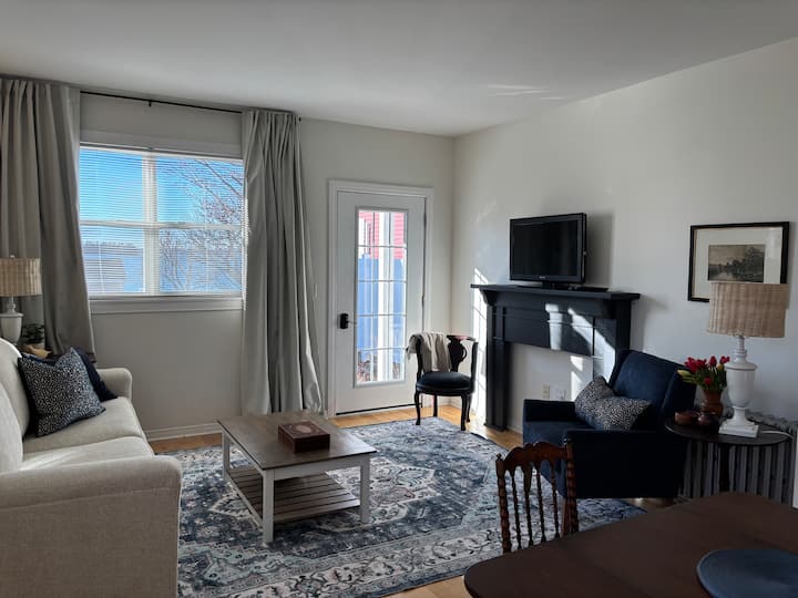 Ocean View Stay On Water Street - St. Andrews