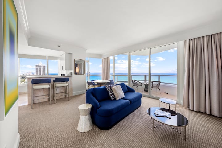 Fontainebleau Ocean View Corner Unit 27th Floor - Miami Beach, FL