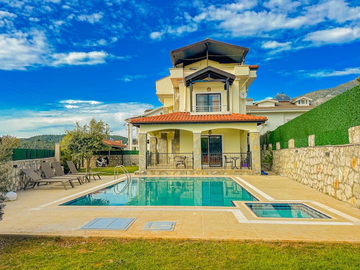Villa Hisarönü Fethiye ÖLüdeniz Merkez Lüks - Ölüdeniz