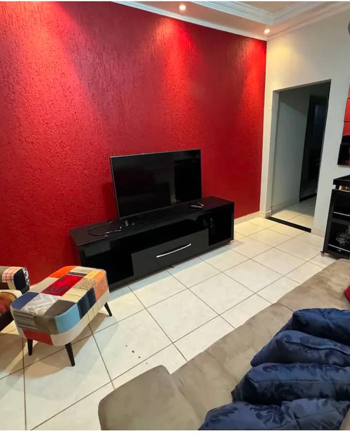 Apto 02 Suites , Térreo Próx Ao Center Shopping. - Uberlândia