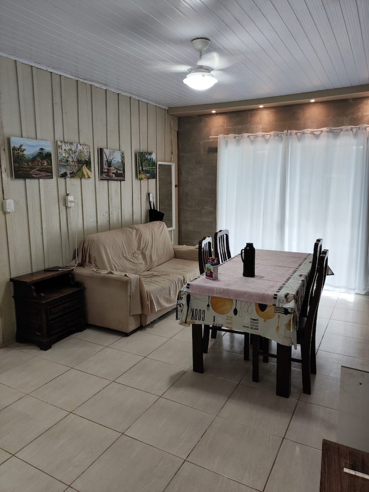 Casa Para Relaxar E Aproveitar A Família é Amigos - Itapoá