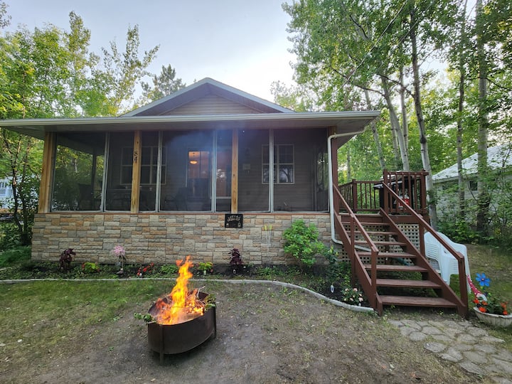 Ole Smokey Lodge - Manitoba