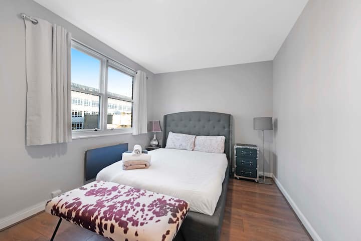 Church Street 2nd Floor 2 Bedroom Flat Sleeps 6 - Londres