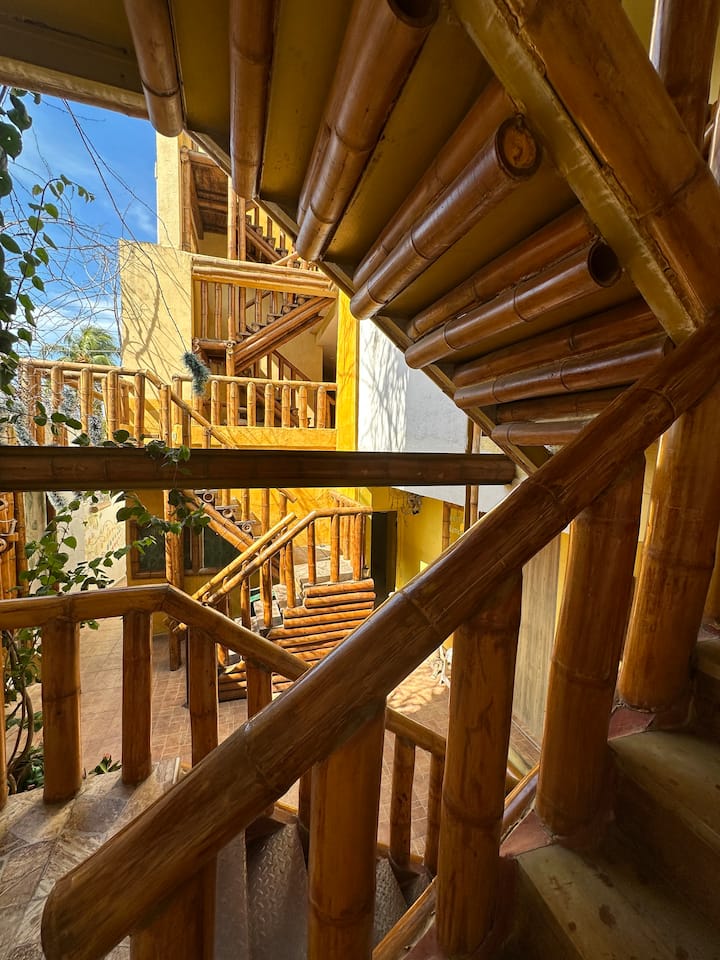Habitación + Desayuno Incluido - Cartagena