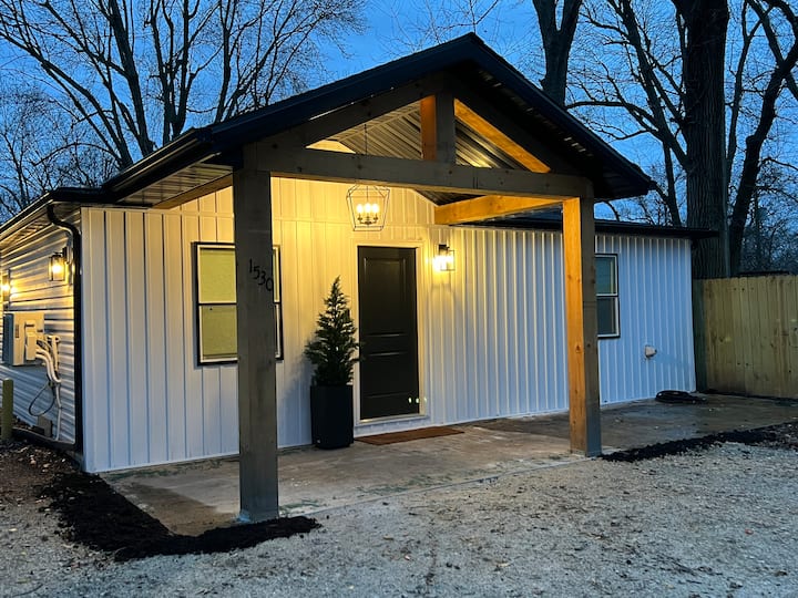 Cozy, Cute & Convenient 2 Bed 2 Bath Walk To Mercy - Springfield, MO