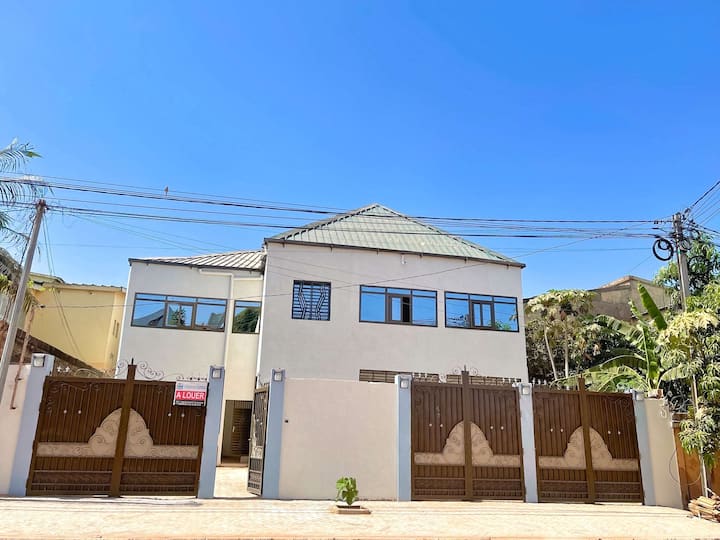 Duplex R+1 De Type F8 - Ouagadougou