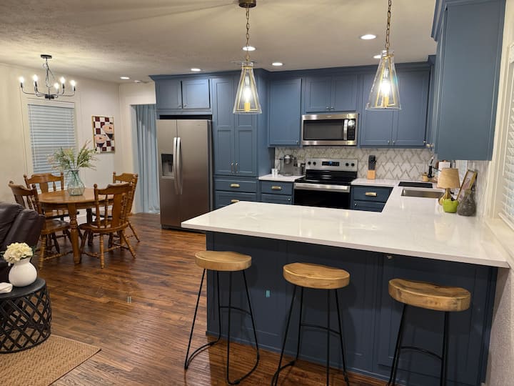 The Highland Haus - Waxahachie, TX