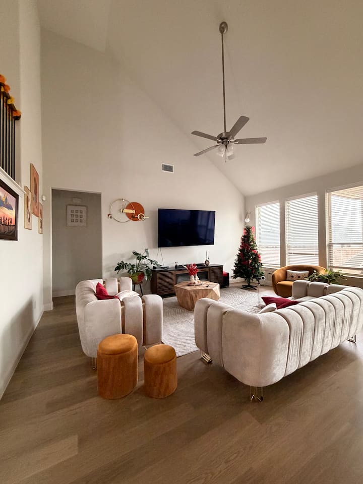 A Place That Feels Like Home, Wherever You’re From - Mansfield, TX