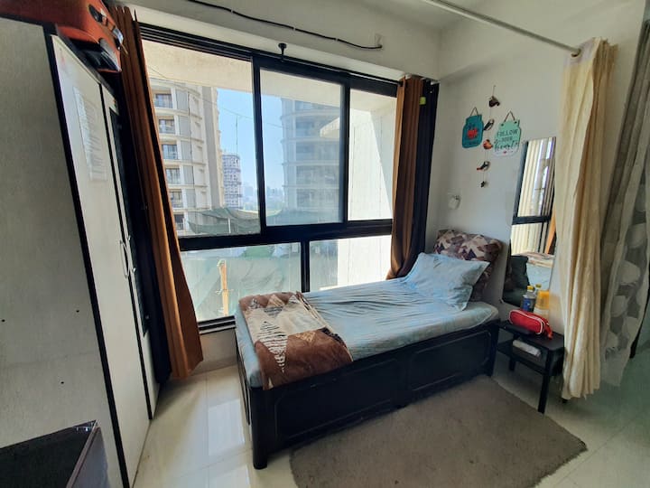 Ac Space | 5 Min To Local Train | Premium Tower - Mumbai