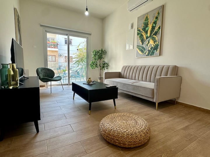 Near City Center 1 Bedroom Flat - Nicosie