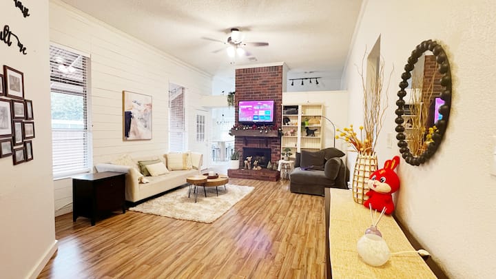 Cozy House At Good Location - 루이스빌