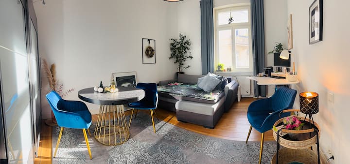 Zentrales Zimmer Arbeitsplatz&balkon - Wiesbaden