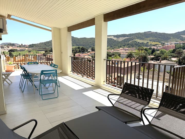Magnifique Duplex Avec Grande Terrasse Et Garage - Colliure