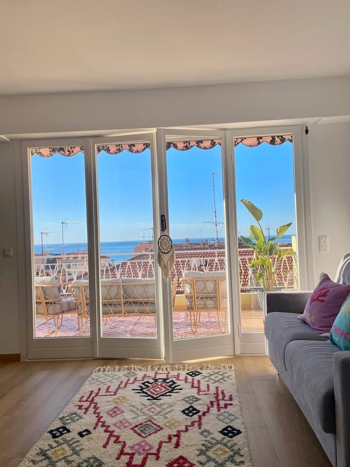 Studio Plein Centre Vue Mer - Plages de Menton