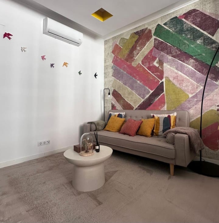 Lightened Lisbon T1 - Faro District