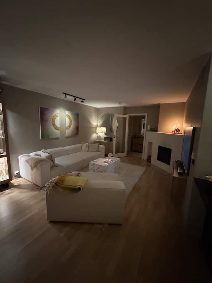 Moderne Og Stilfull Leilighet Ved Havet - Tromsø