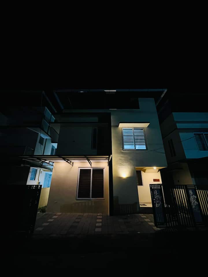 Villa "Pluto" By Happifi Stays - Thiruvananthapuram