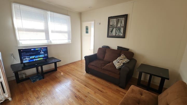 1-bed Prime Evanston Location - Northwestern University, Evanston