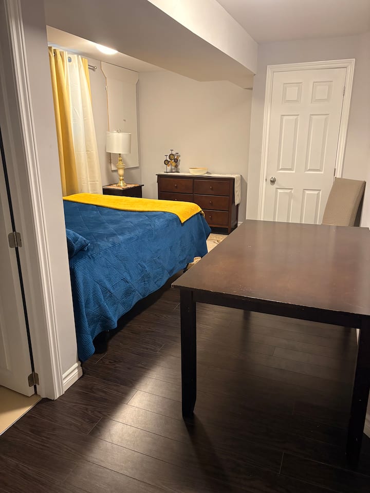 Basement Apt - Home Away From Home - Oshawa