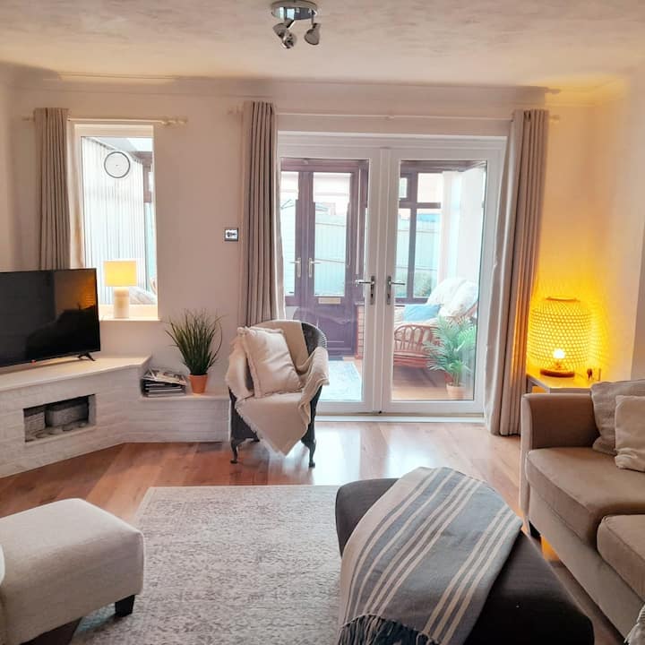 Ramblers' Rest*sleeps 4*park 2 Cars*woods & Beach. - Holt