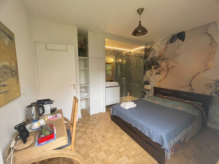 Chambre Avec Salle De Bains Privative - Lyon