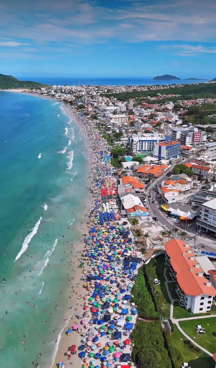 @Apdepraiafloripa
Centro Da Praia Dos Ingleses - Brazil