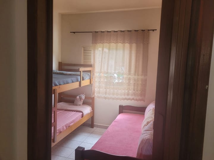 Casa Em Cond.100 Mt Da Praia 02 Quartos - Caraguatatuba
