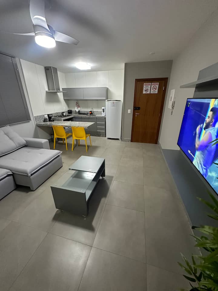 Apartamento Aeroporto 9 C/ Estacionamento E Wi-fi - Belo Horizonte