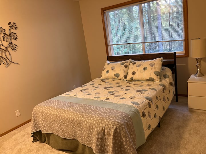 Northwest Nest In North Bend - North Bend, WA