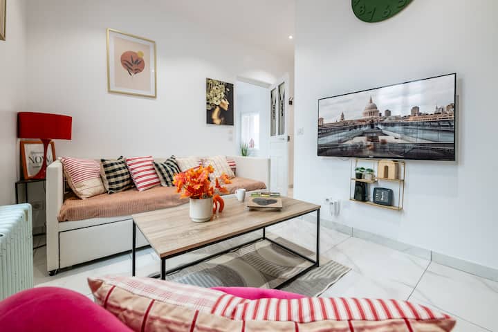 Naolux House  Sens - Sens