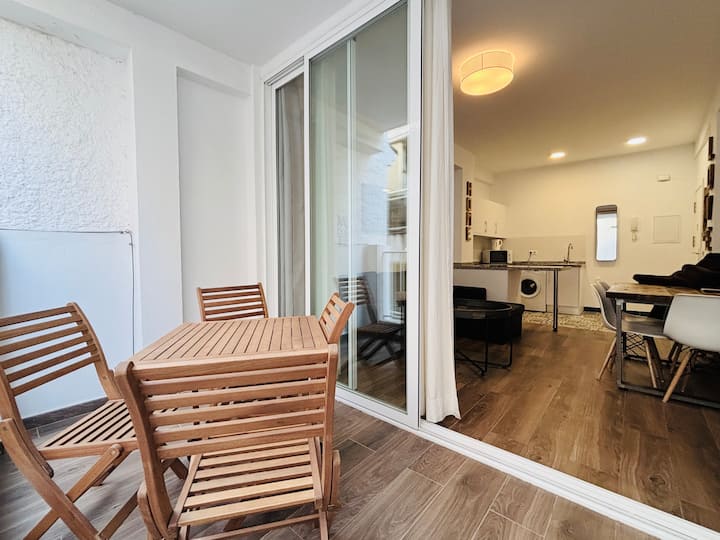 Apartamento Con Terraza En Calle San Miguel - Torremolinos