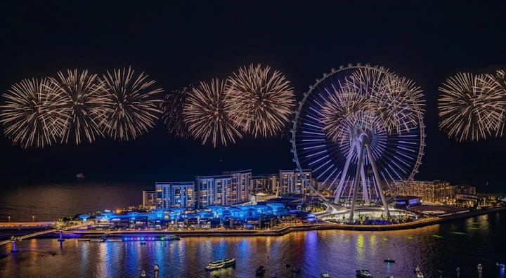 Nye Dubai Eye Fireworks #Sky High 2 Br# Marina+jbr - Dubai Marina