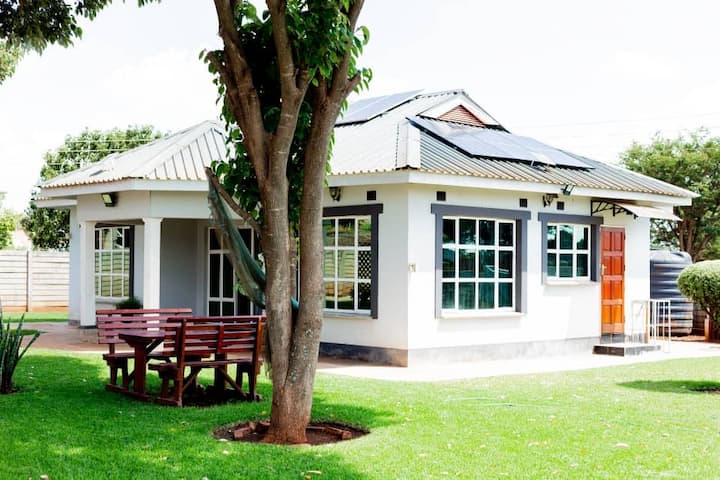 Kays Gletwyn Guest House - Harare