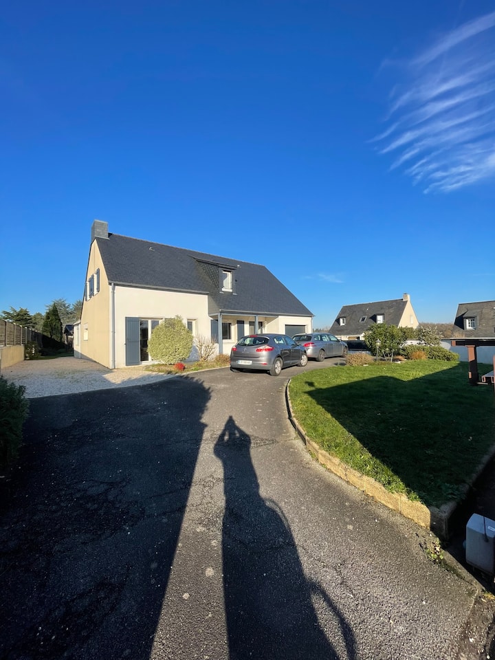 Villa Spacieuse Avec Jardin - La Chapelle-sur-Erdre