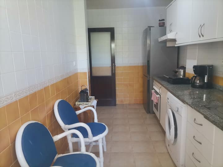 الشقة الهادئة (إقامة الواحة السعيدية مارينا) - Saïdia