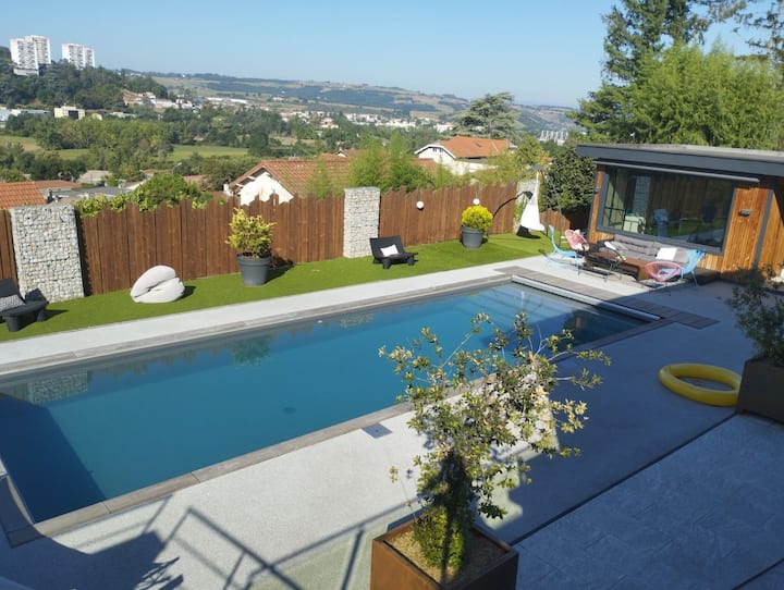 Villa D'exception - Saint-Étienne